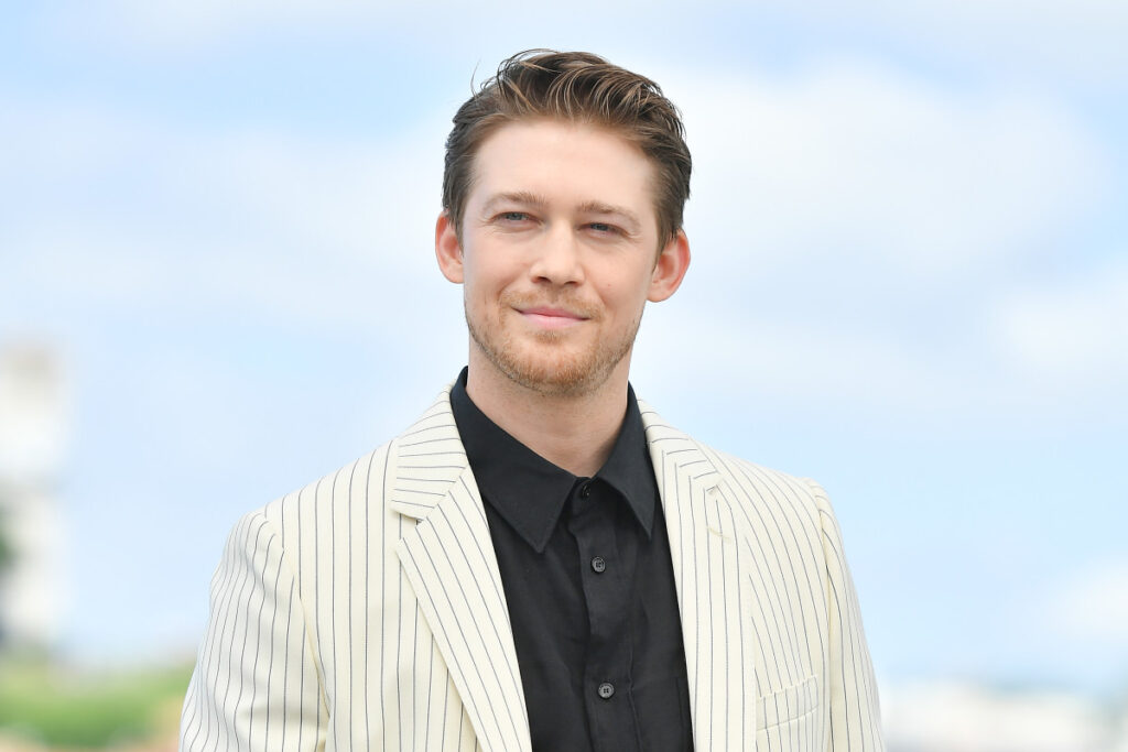 Joe Alwyn Net Worth, Age, Height, Relationship, Movies, Wiki Bio